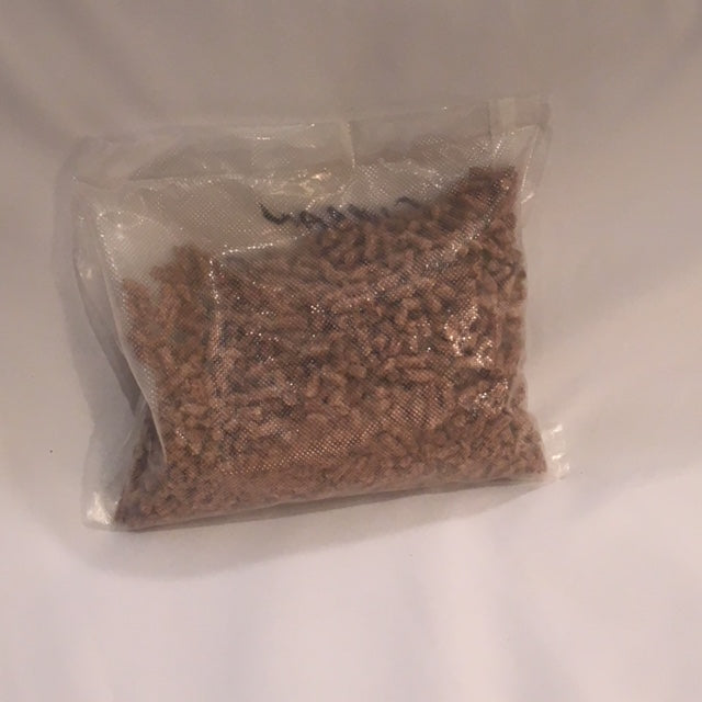 Smoker Mini Pellets – Backyard Beekeeping Supply Co
